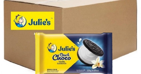 Julie's Dark Choco Vanilla Sandwich Biscuits (24 Packets) 120g